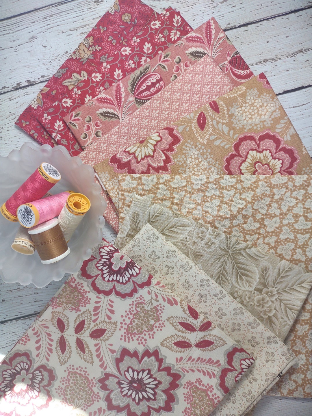 CHATEAU De CHANTILLY by French General Vintage French Red Pink Beige ...