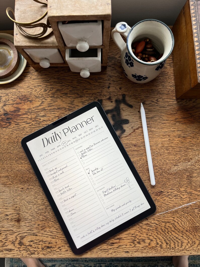 Simple Digital Planner, Daily Planner, Downloadable Digital Daily ...