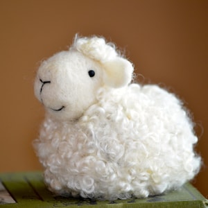 Sheep Needle Felting Kit for Beginners: DIY Wool Craft With USA Wool - Etsy