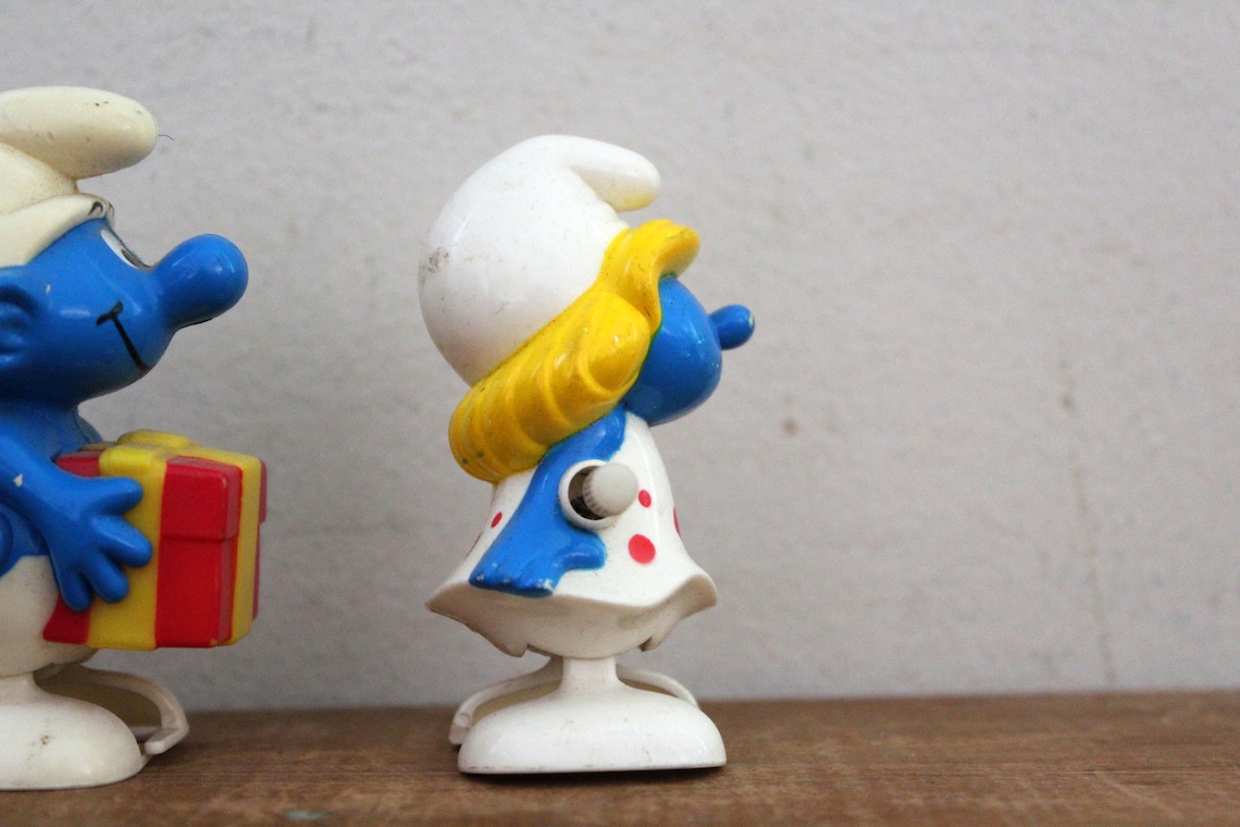 Vintage 80s Wind up Smurf & Smurfette Walking Plastic Toys - Etsy
