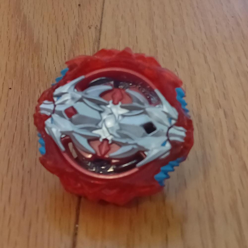 EUC Y2K 2000s Takara Tomy Beyblade Burst Surge Slingshock Leopard L4 ...