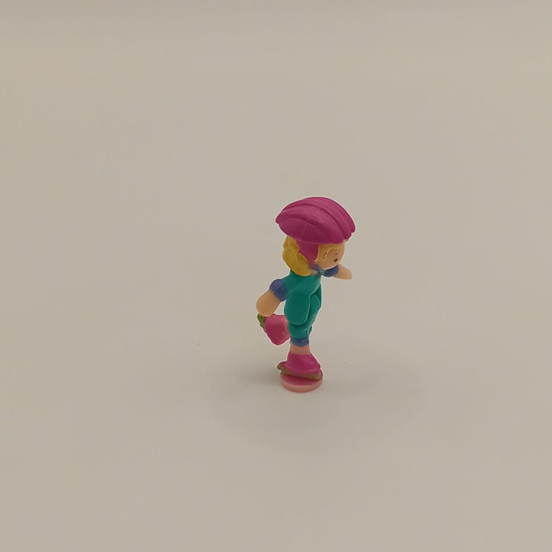 VTG 1994 Polly Pocket Replacement Figure Polly on the Go Roller Blade ...