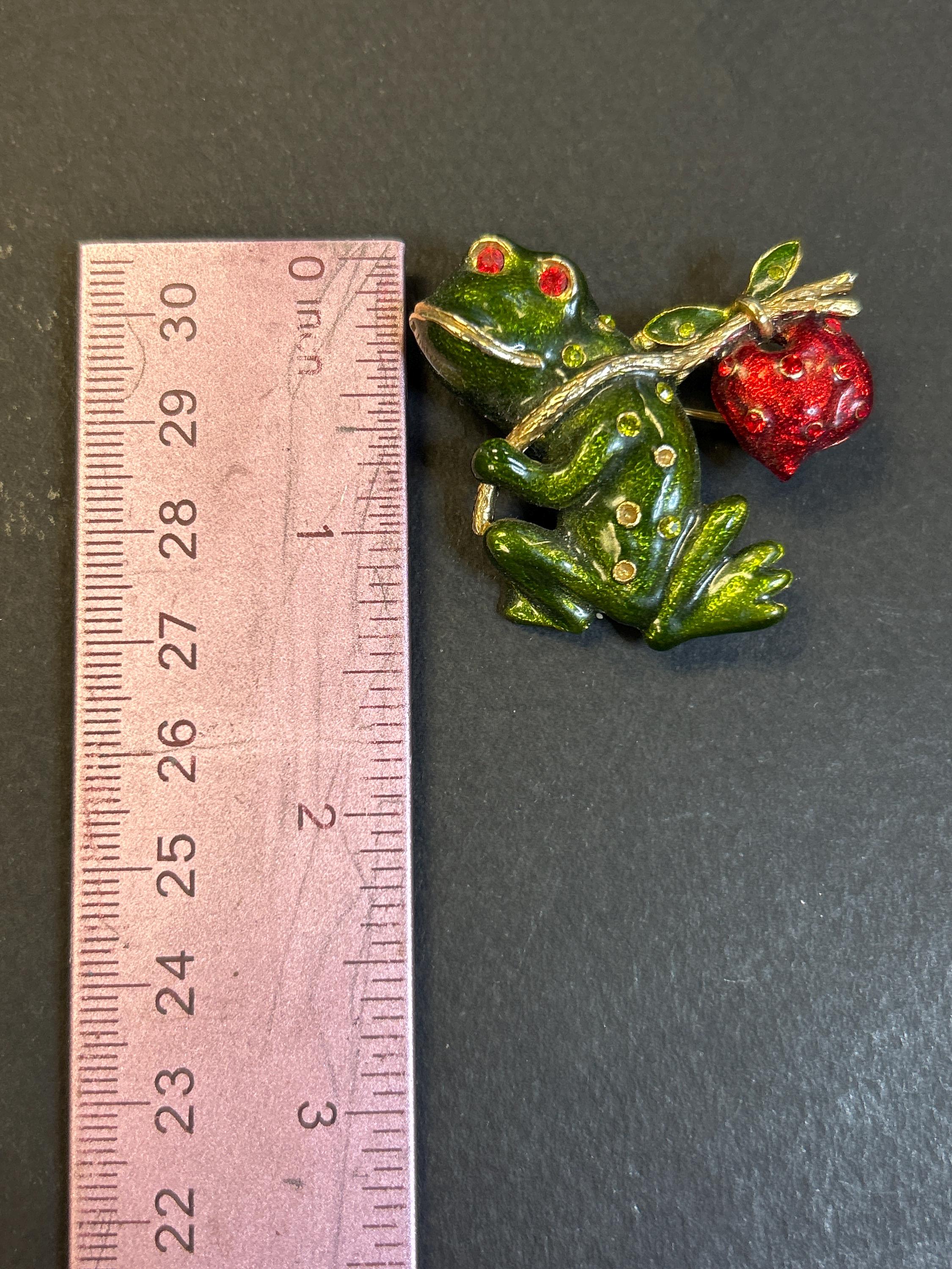 Vintage Enamel and Rhinestone Hobo Frog Brooch - Etsy