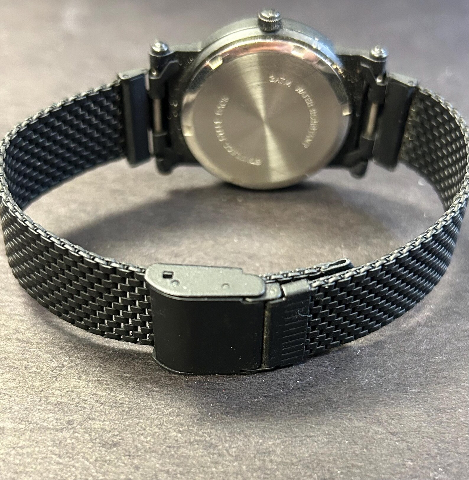 Hennex Unisex Black Metal Mesh Band Watch - Etsy