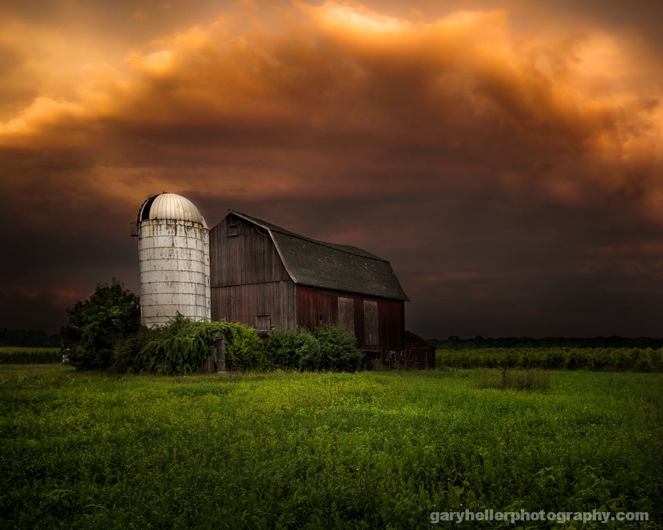 Red Barn and Stormy Sky, Dramatic Light, Rustic Landscape, Old ...
