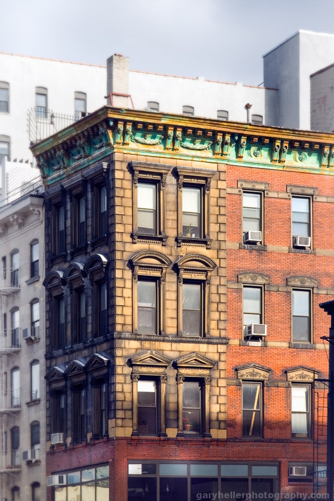 Old Building, New York City, Weathered, Charming Windows, Architectural ...