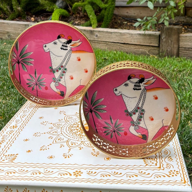 Set of 2 Pichwai Cow Metal Trays Nandi Cow Design Round Trays for Home ...