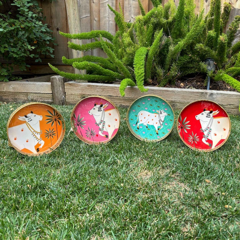Pichwai Cow Print Metal Tray Set – Housewarming, Wedding Gift - Etsy