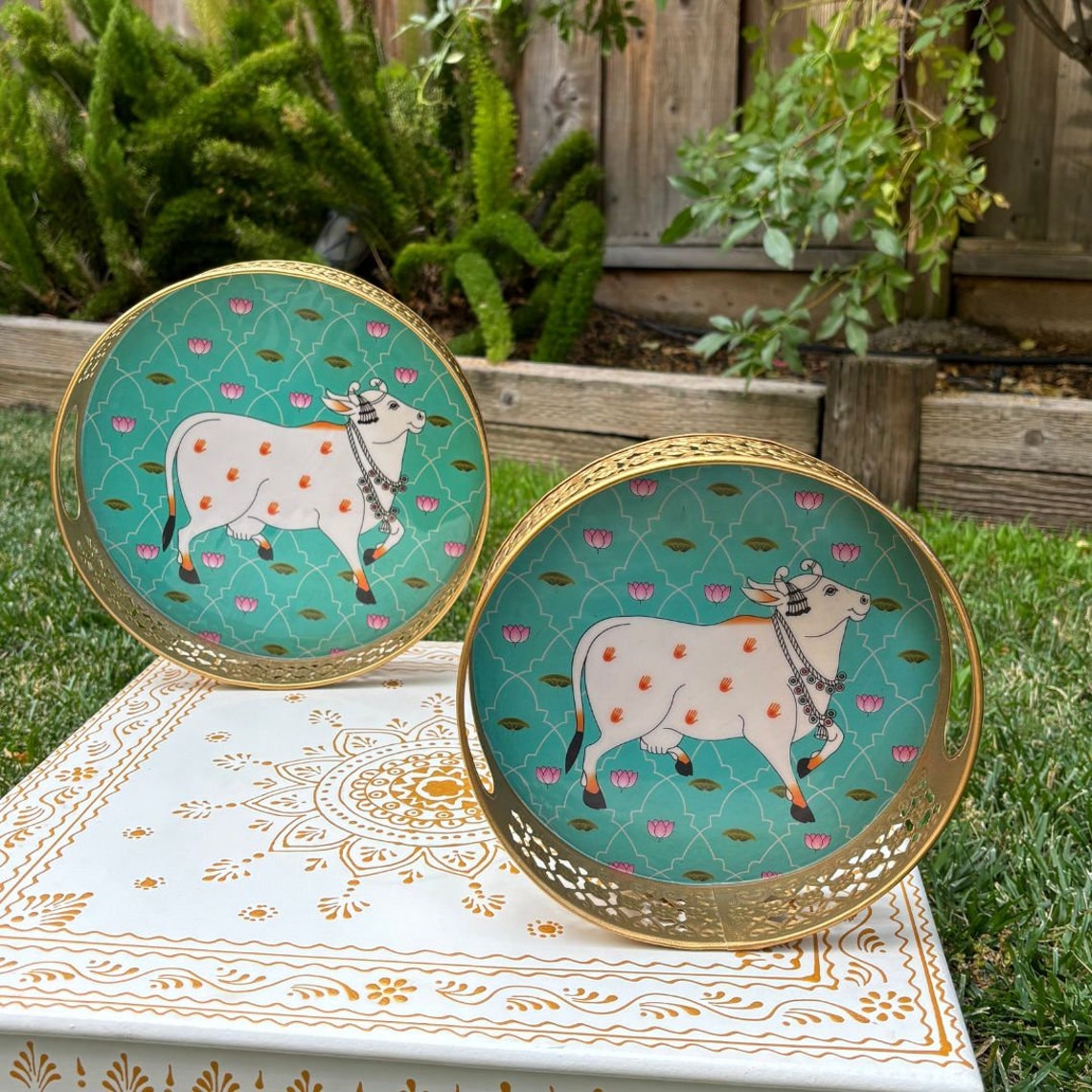 Set of 2 Pichwai Cow Metal Trays Nandi Cow Design Round Trays for Home ...