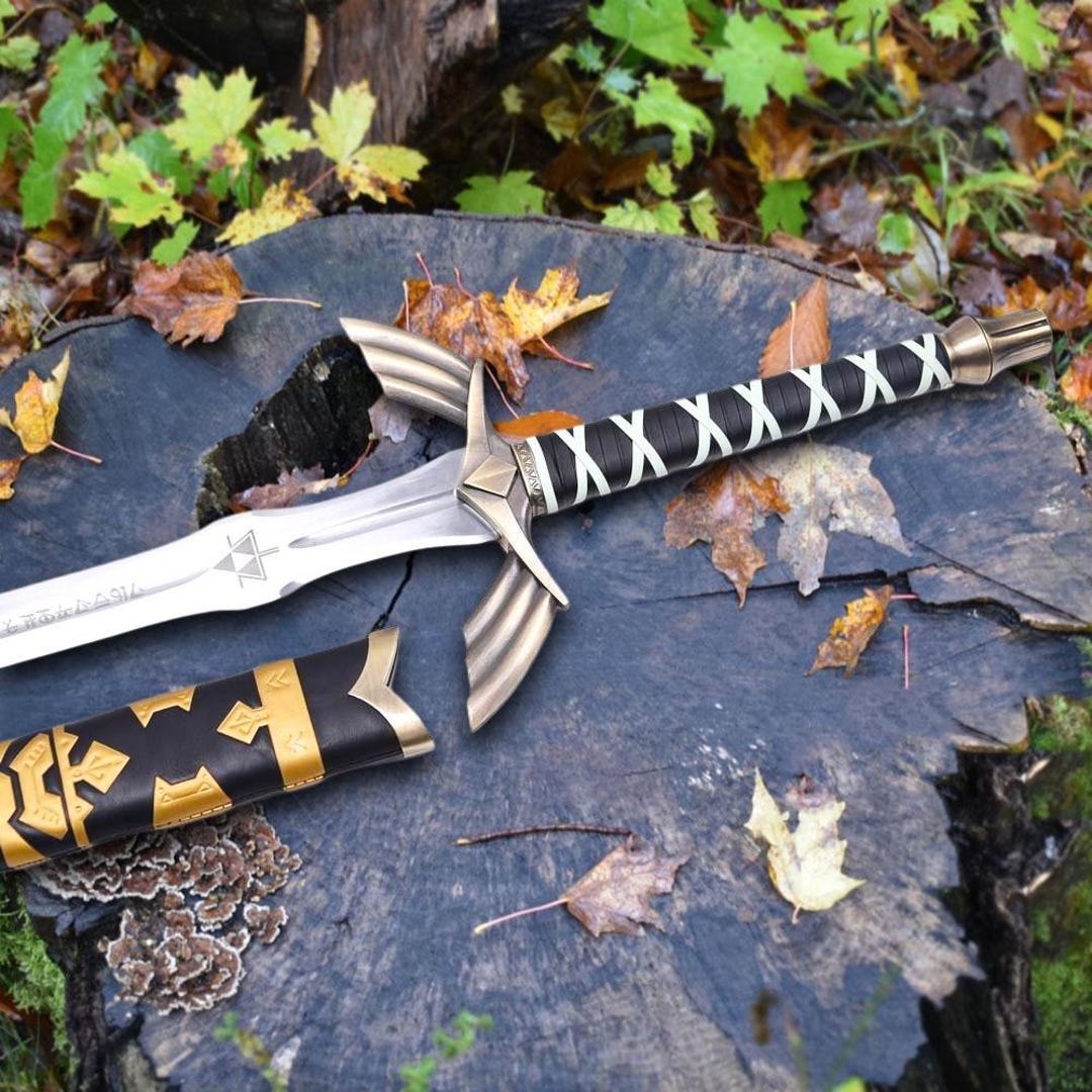 Custom Handmade Links Master Sword Replica, Skyward Sword Full Tang ...