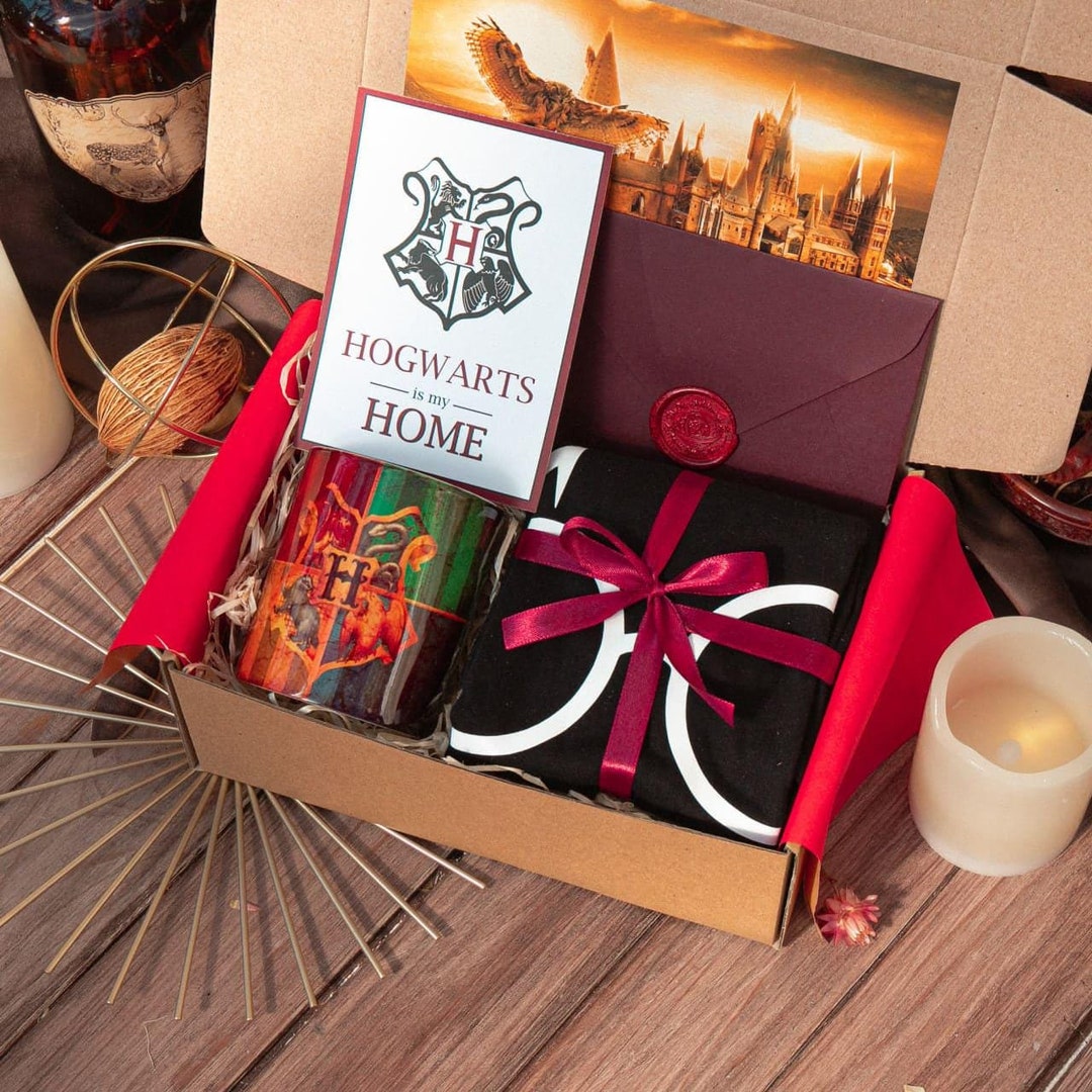 Hogwarts Gift, Potter Fan Gift Box, Hogwarts Merch, Wizard School Gift ...
