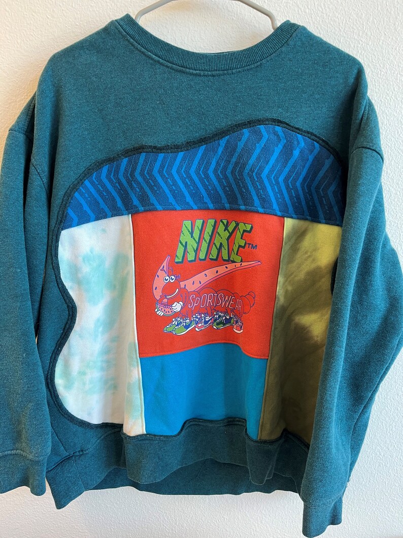 Nike Worm Vibe Sweatshirt Reworked and Upcycled Sz L - Etsy
