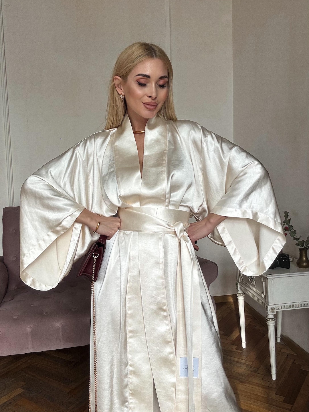 Luxury Long Bridal Robe, Satin Wedding Kimono Robe, Getting Ready Robe ...