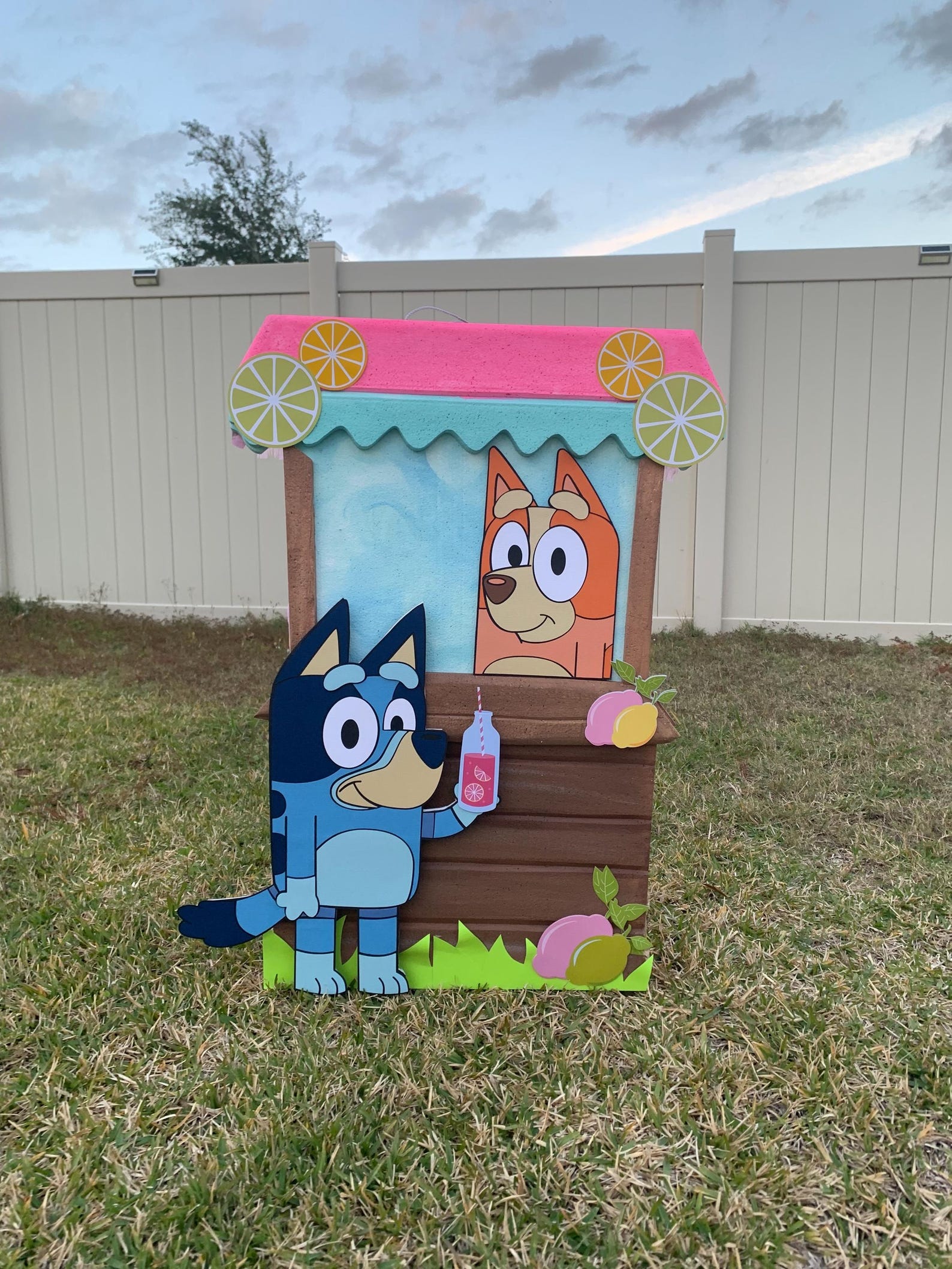 Bluey Piñata , Bluey Decorations, Bluey Pinata , Bluey Bingo Piñata ...