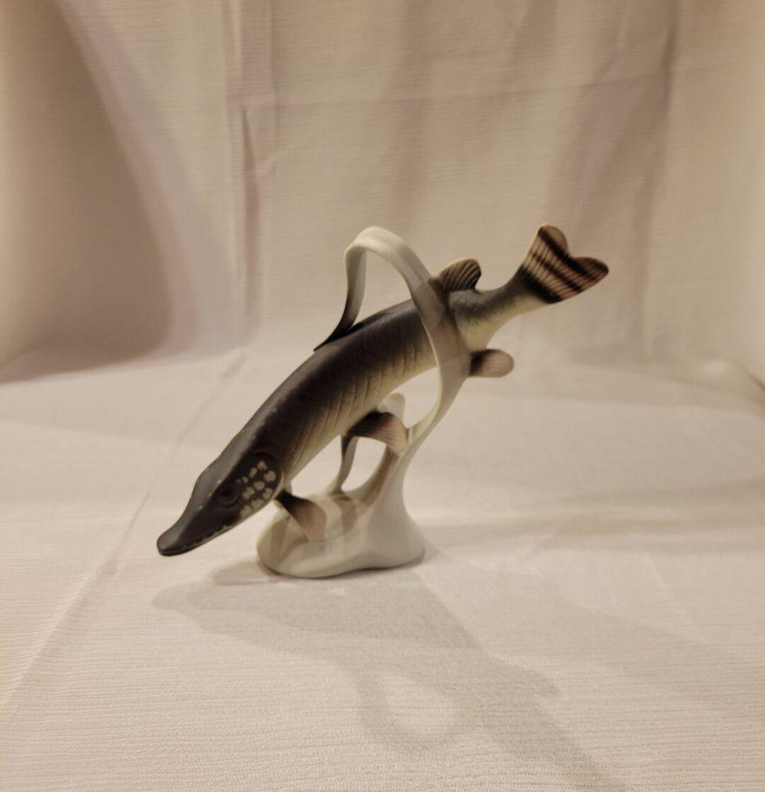 Porcelain Bisque Royal Dux Czechoslovakia Pickerel / Pike Fish Figurine ...