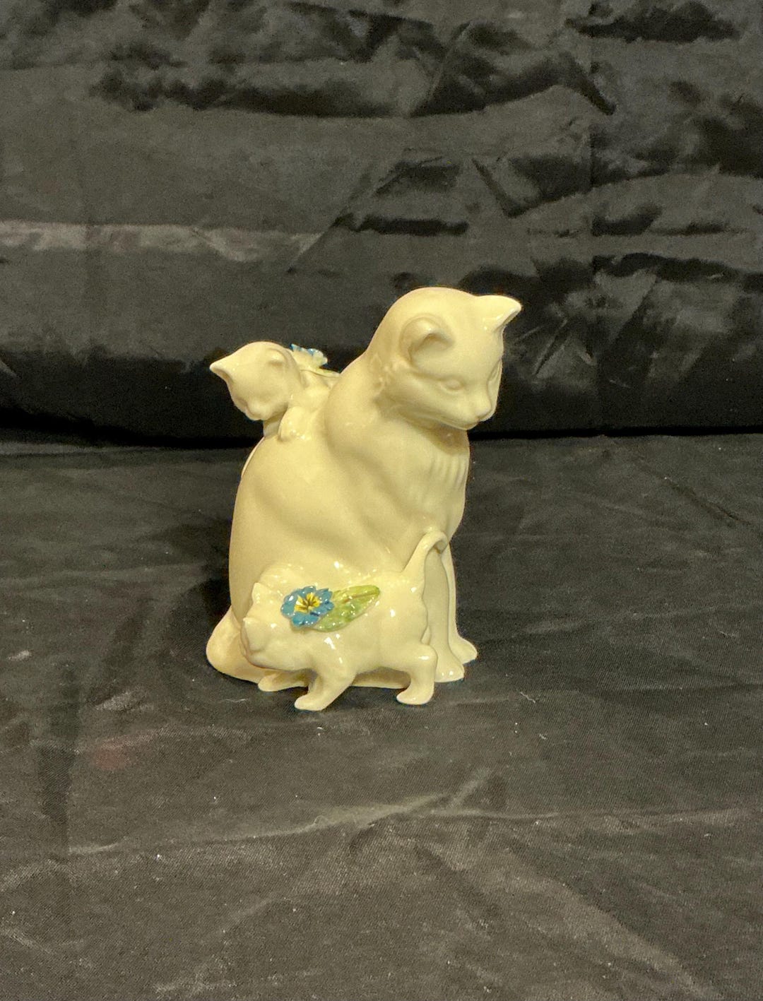 Vintage Irish Belleek Glazed Porcelain Feline Floral Treasures #2384 ...