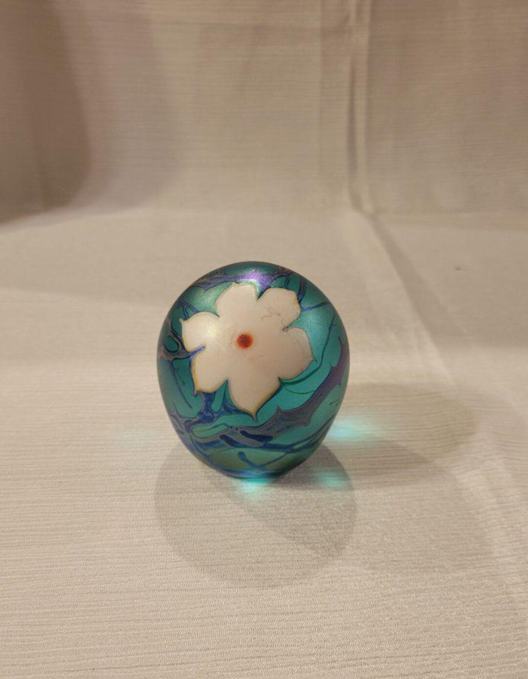 Vintage Vandermark Art Glass Blue and White Floral Signed Paperweight ...