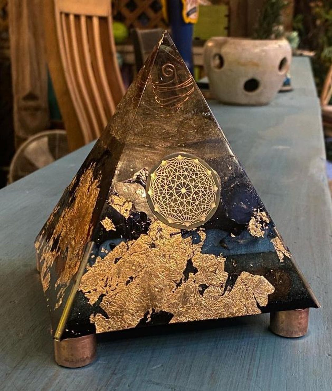 Powerful Nubian Pyramid Orgonite Matrix Featuring a Gold Tesseract and ...