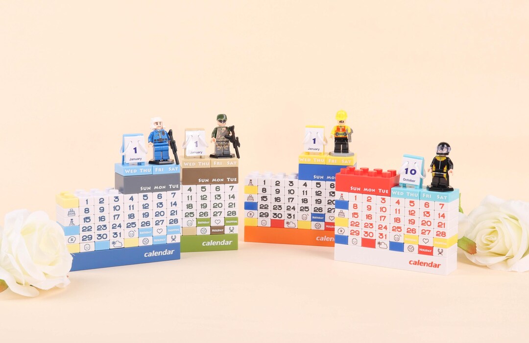 Custom Minifigures Calendar, Personalized Lego Minifigures Calendar ...