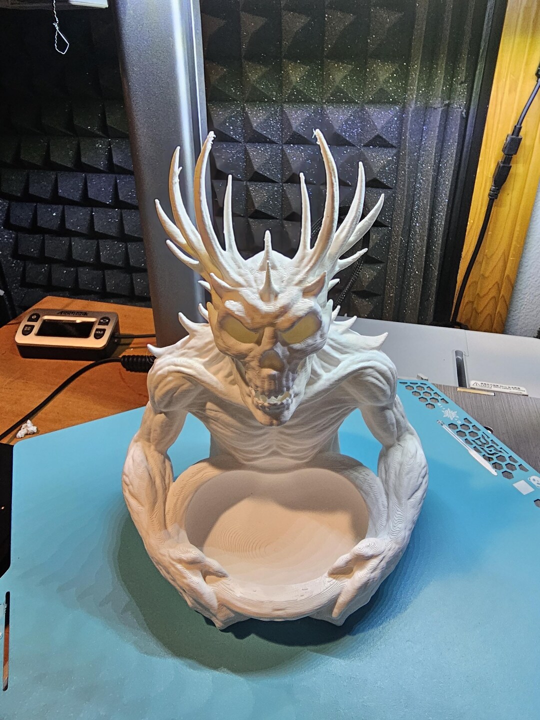 Demon Bowl Guardian – 3D Printed Sculpture - Garden Statue - Bird ...