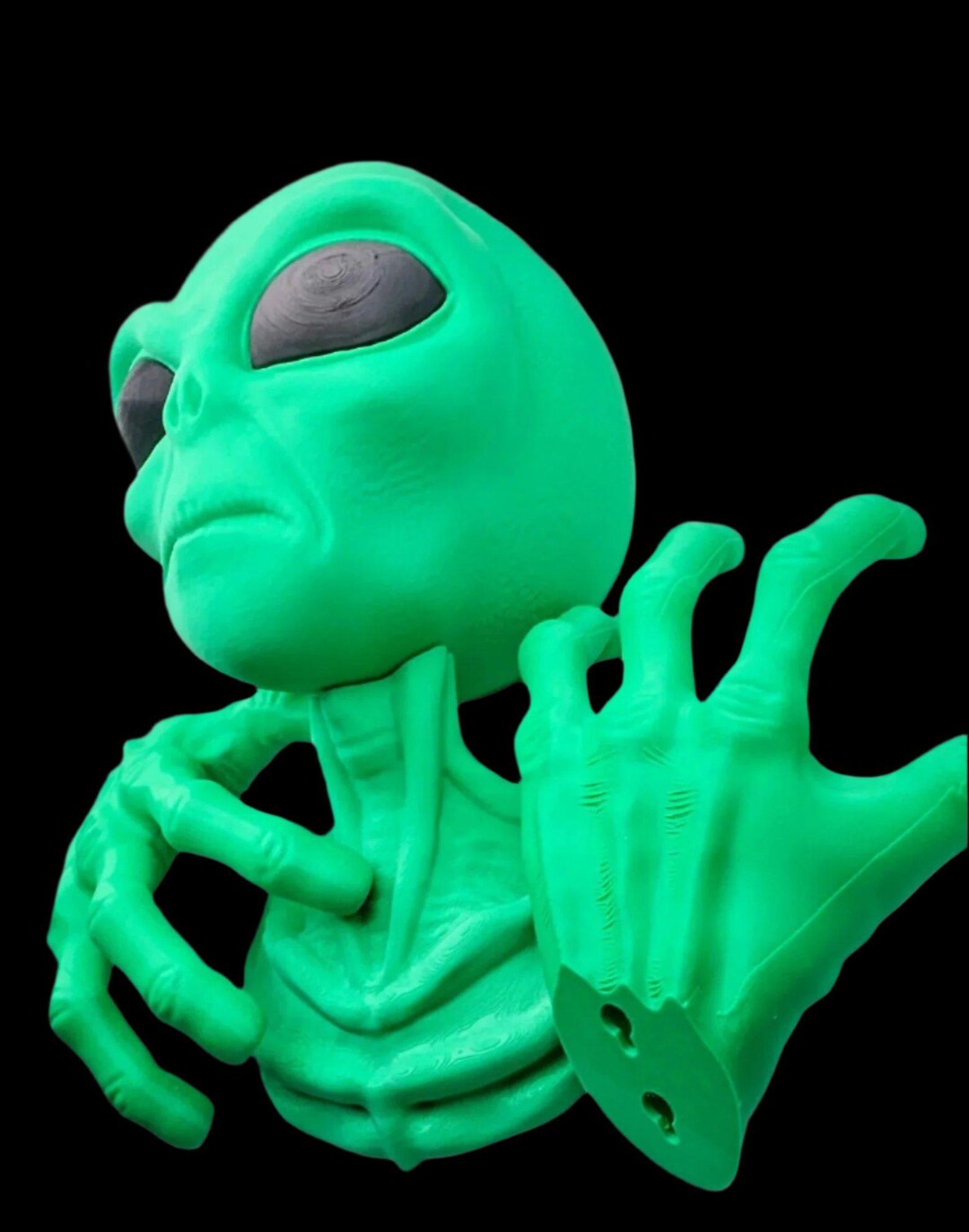 Hanging Alien Bust | 3D Printed Sci-fi Wall Art | Extraterrestrial ...