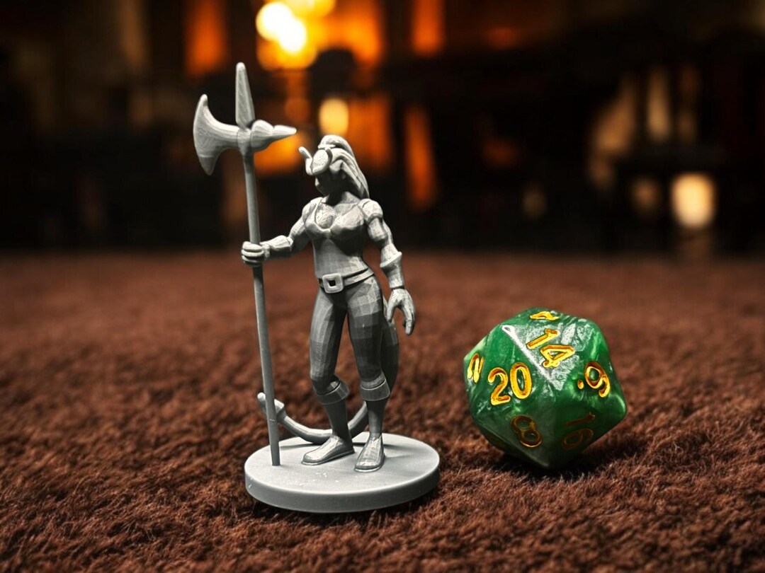 Tiefling Female Barbarian /w Halberd - D&D 5e Miniatures - 3D Printed ...