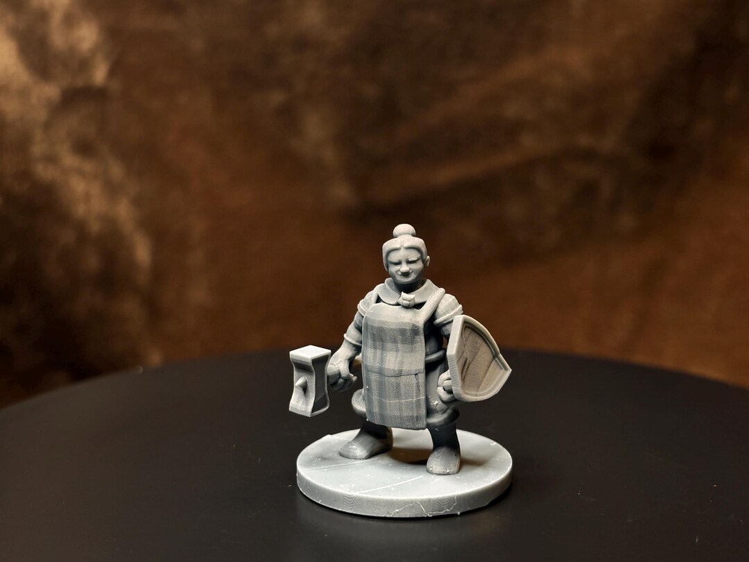 Dwarf Blacksmith Female D&D 5e Miniatures 3D Printed Minis Dungeons and ...