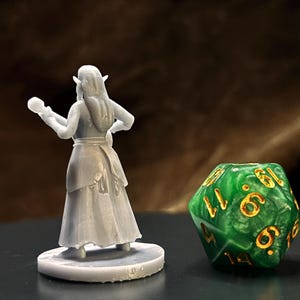 Female Elf Bard /w Lute D&D 5e Miniatures 3D Printed Minis Dungeons and ...