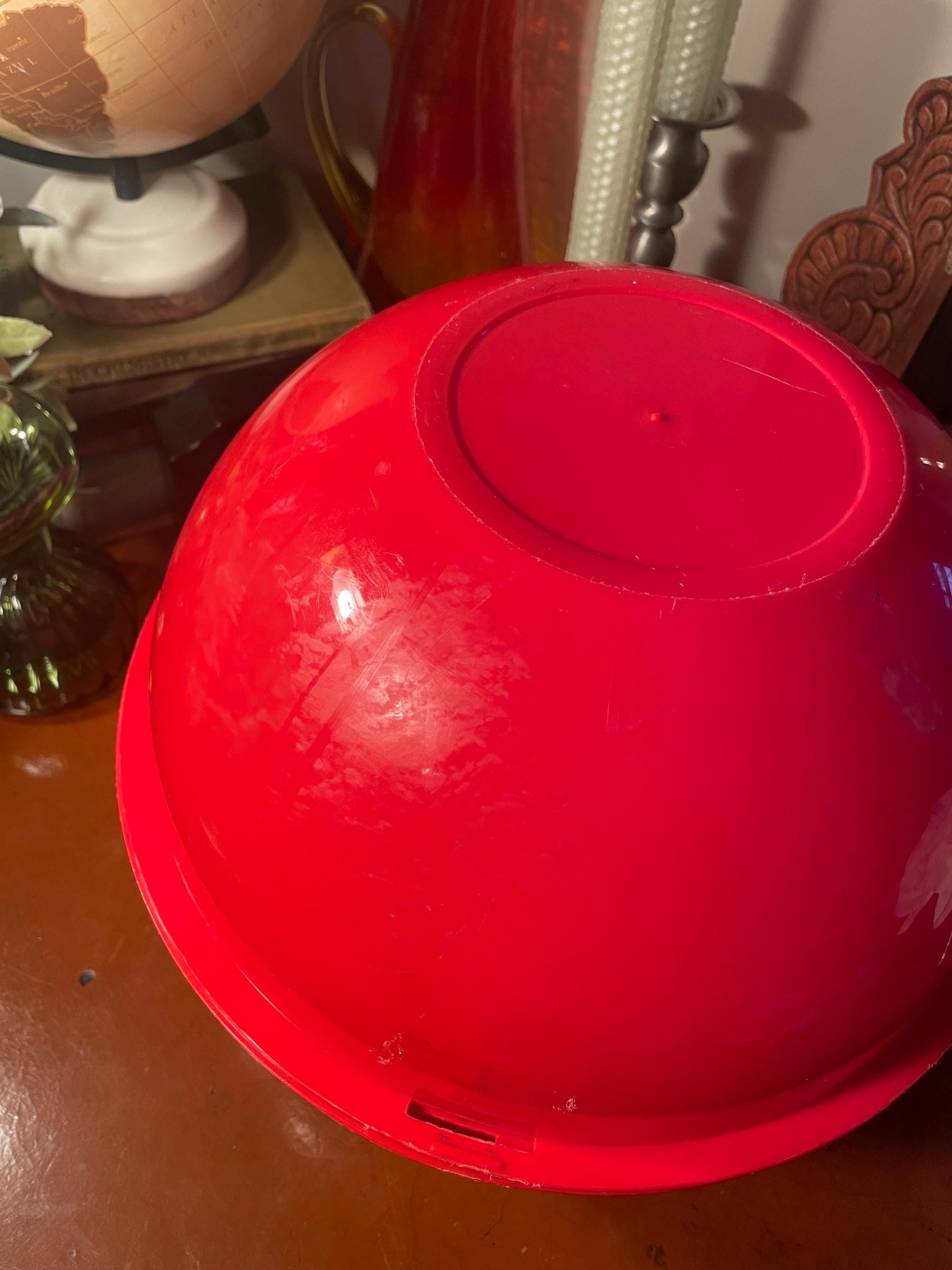 Vintage Colorful MCM Ingrid Plastic Picnic Ball Round Sphere Chicago ...