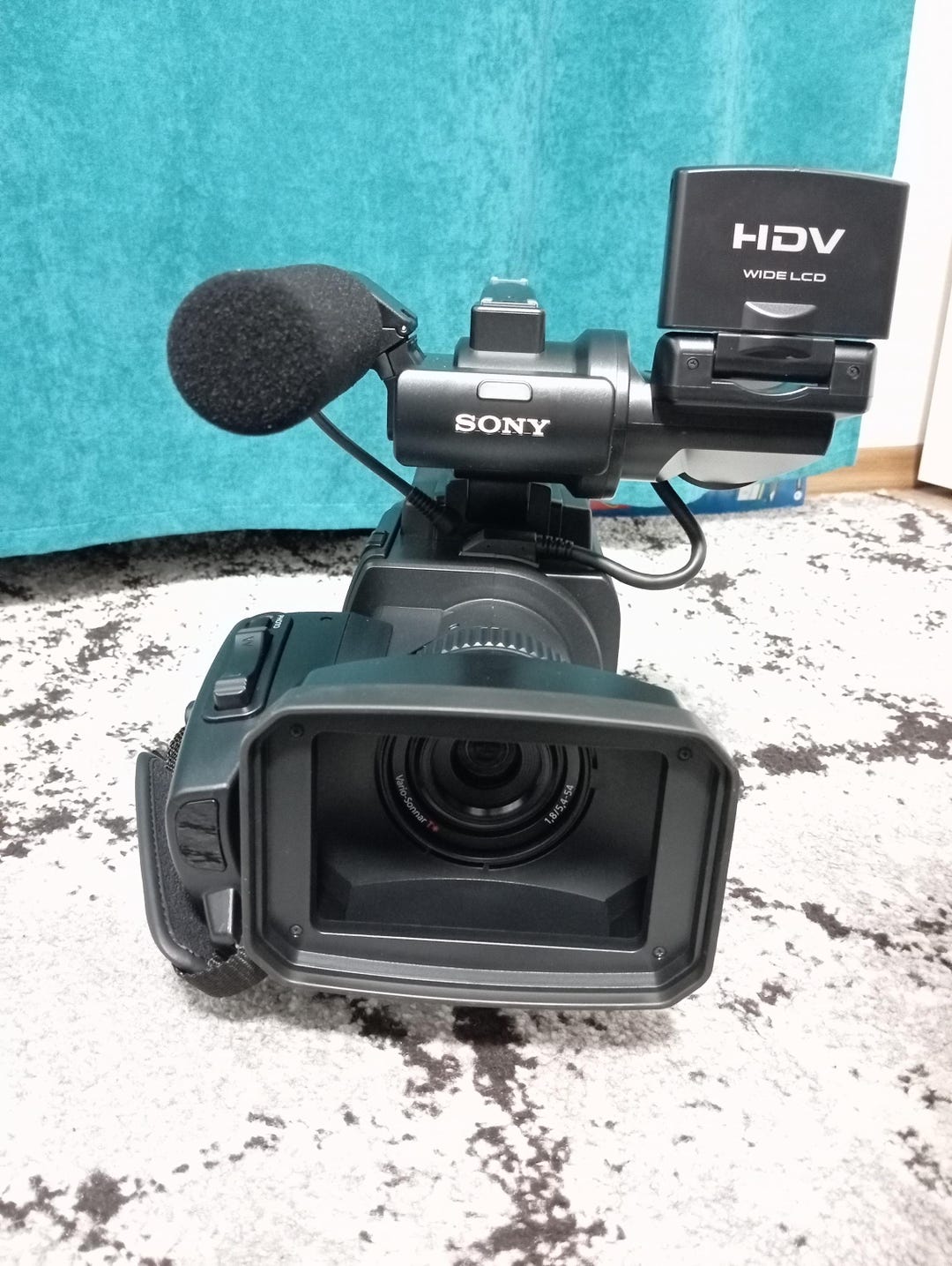 Sony HVR-HD1000E HDV Camcorder | Professional 1080i Camcorder | Minidv ...