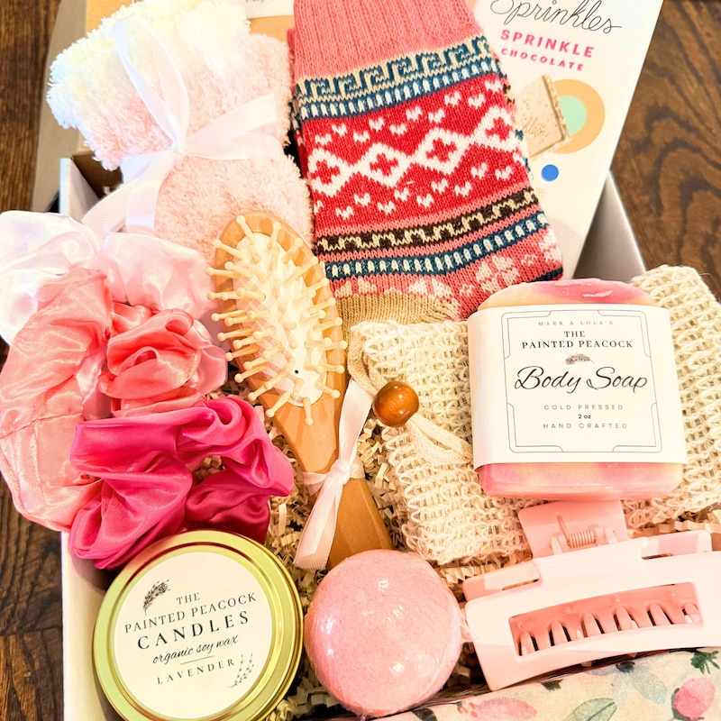 Teen Girl Gift Set Box - 60+ Gift Ideas for 2025