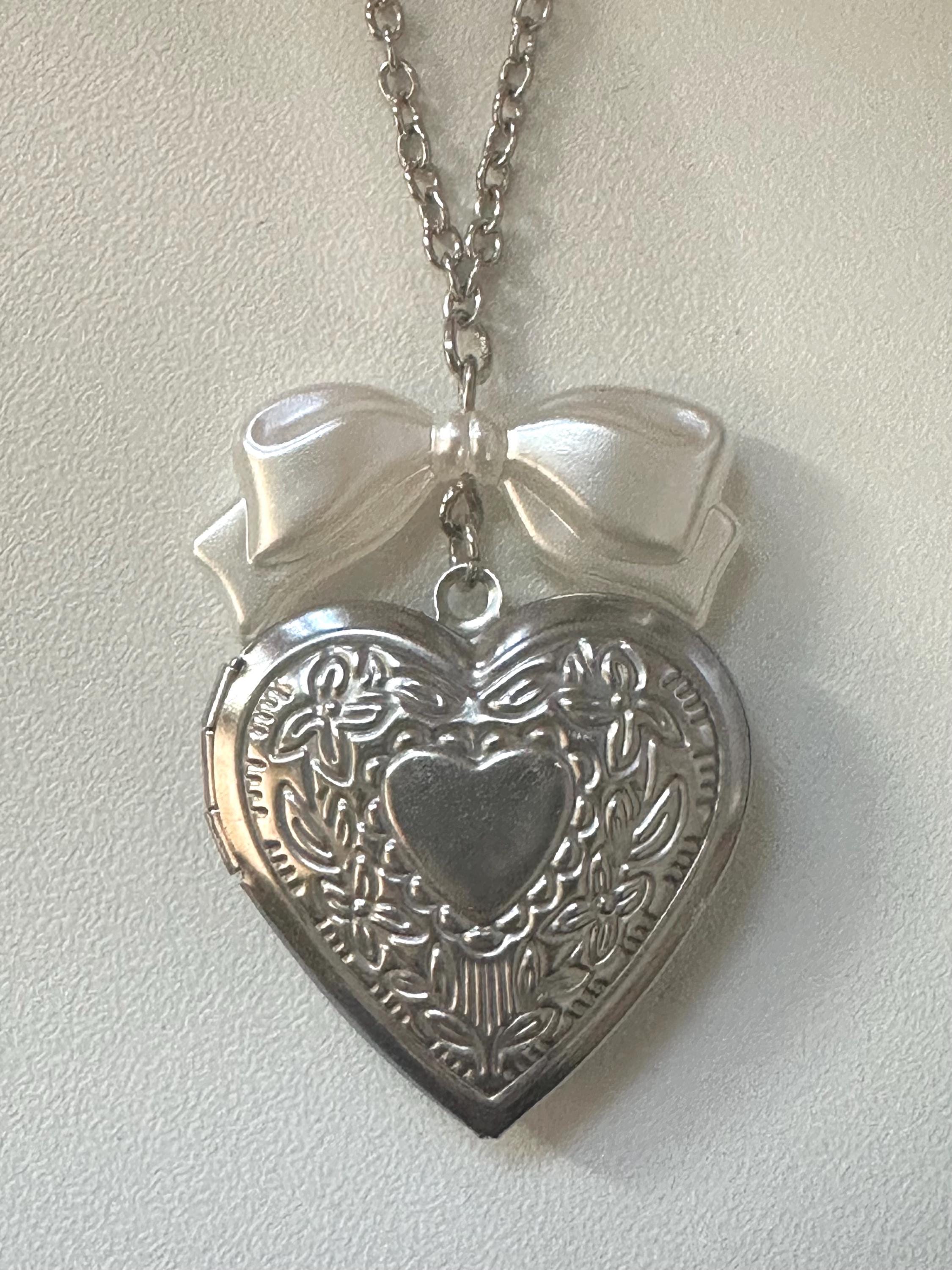 Coquette Locket Necklace - Etsy