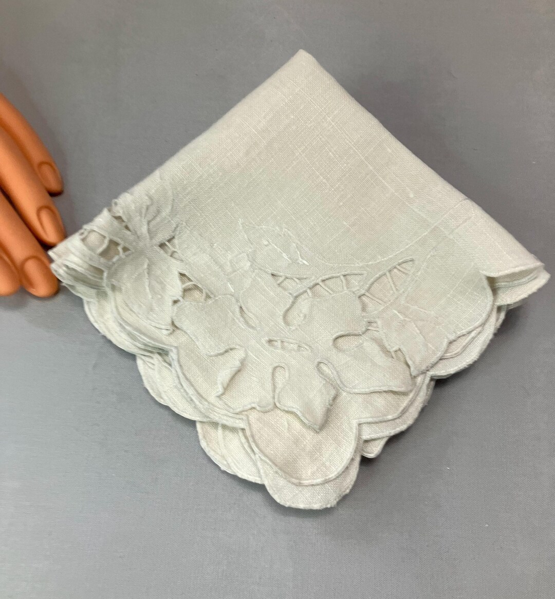 5 Vintage Ecru Cutwork Luncheon Napkins (N10) - Etsy