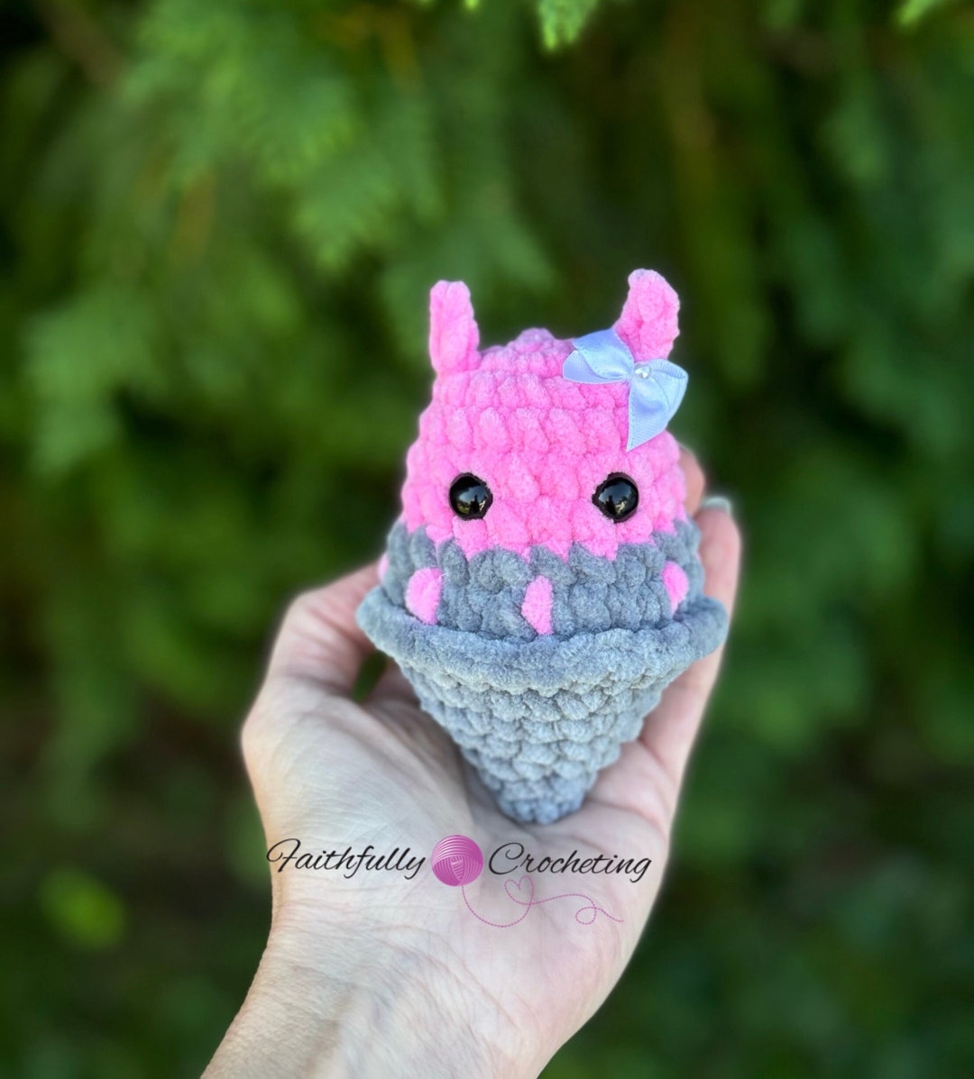 Baby Alien, Plush Alien in Spaceship, Pink Plush Alien, Ready to Ship ...