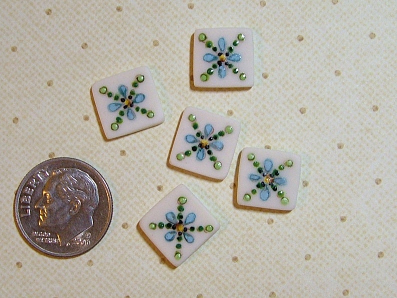 Square Design Button Set of 5 - Etsy