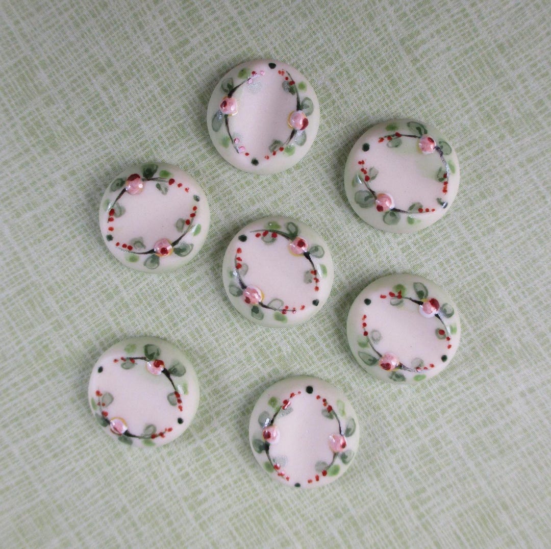 Pale Yellow Wedge Button Set of 7 - Etsy