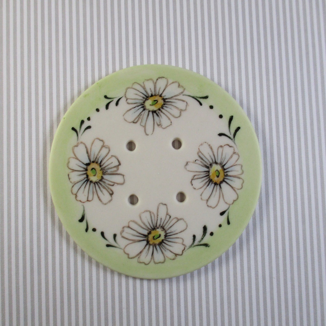 Large Daisy Button - Etsy