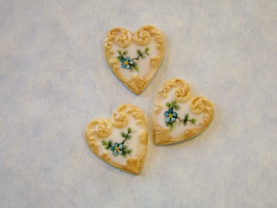 Fancy Scroll Heart set of 3 | Etsy