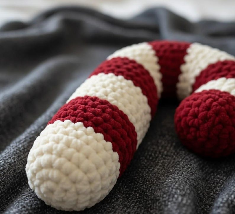 Candy Cane Crochet Pattern: Chunky Christmas Plushie (PDF Download) - Etsy