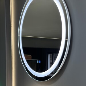 Round Mirror With Front LED Lighting for Perfect Face Illumination ...