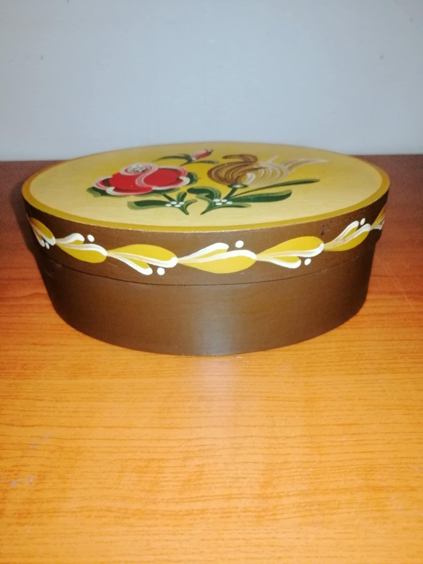 Vintage Wooden Cheese Box Floral Hand Painted Oval Wood Cheese Box ...