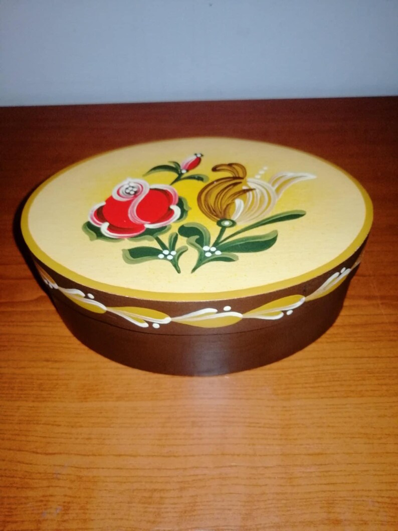 Vintage Wooden Cheese Box Floral Hand Painted Oval Wood Cheese Box ...