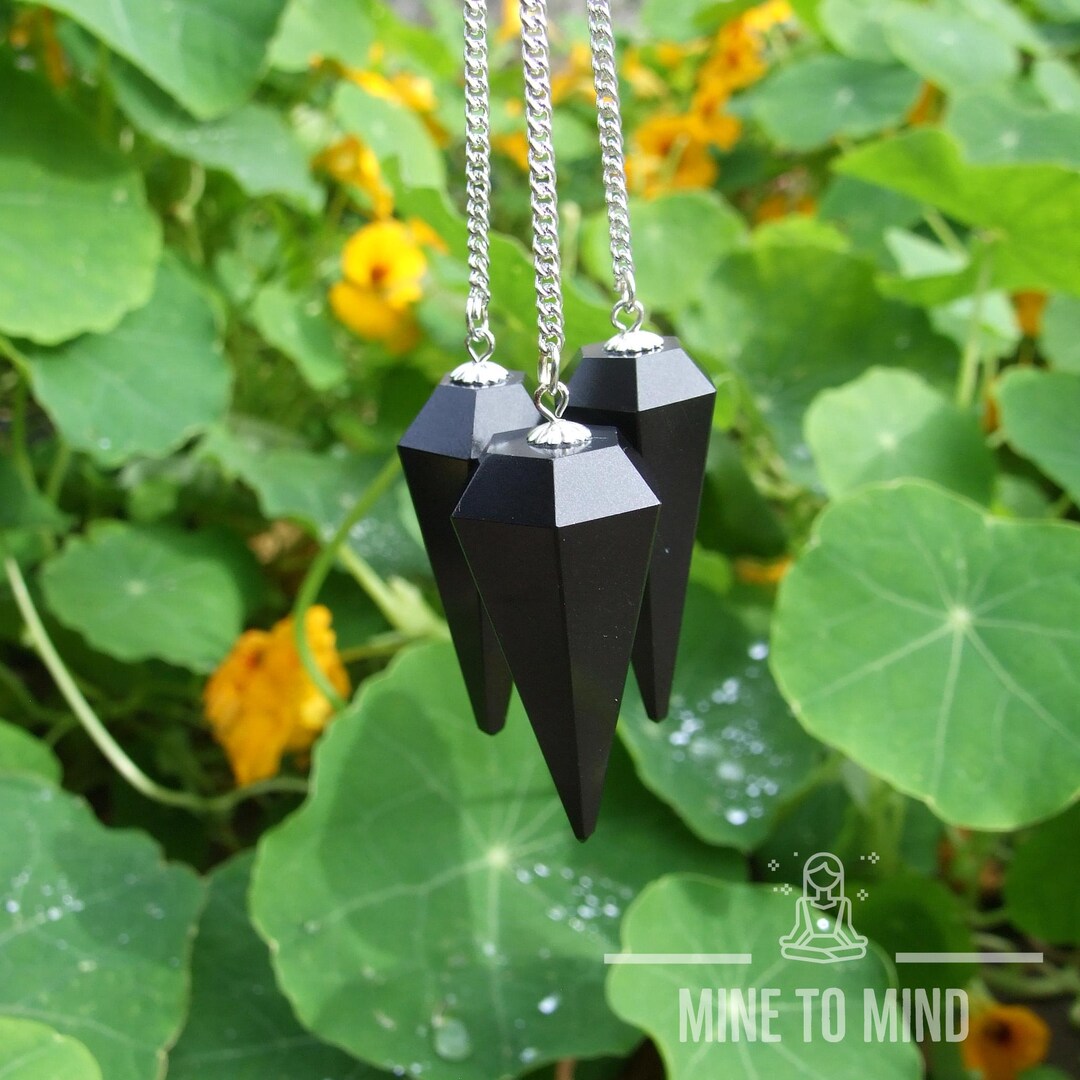 Black Onyx Gemstone Pendulum for Dowsing Divination Wicca - Etsy