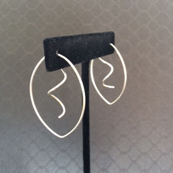 Silver Hoops With a Twist Unique Silver Swirl Hoops 3D | Etsy