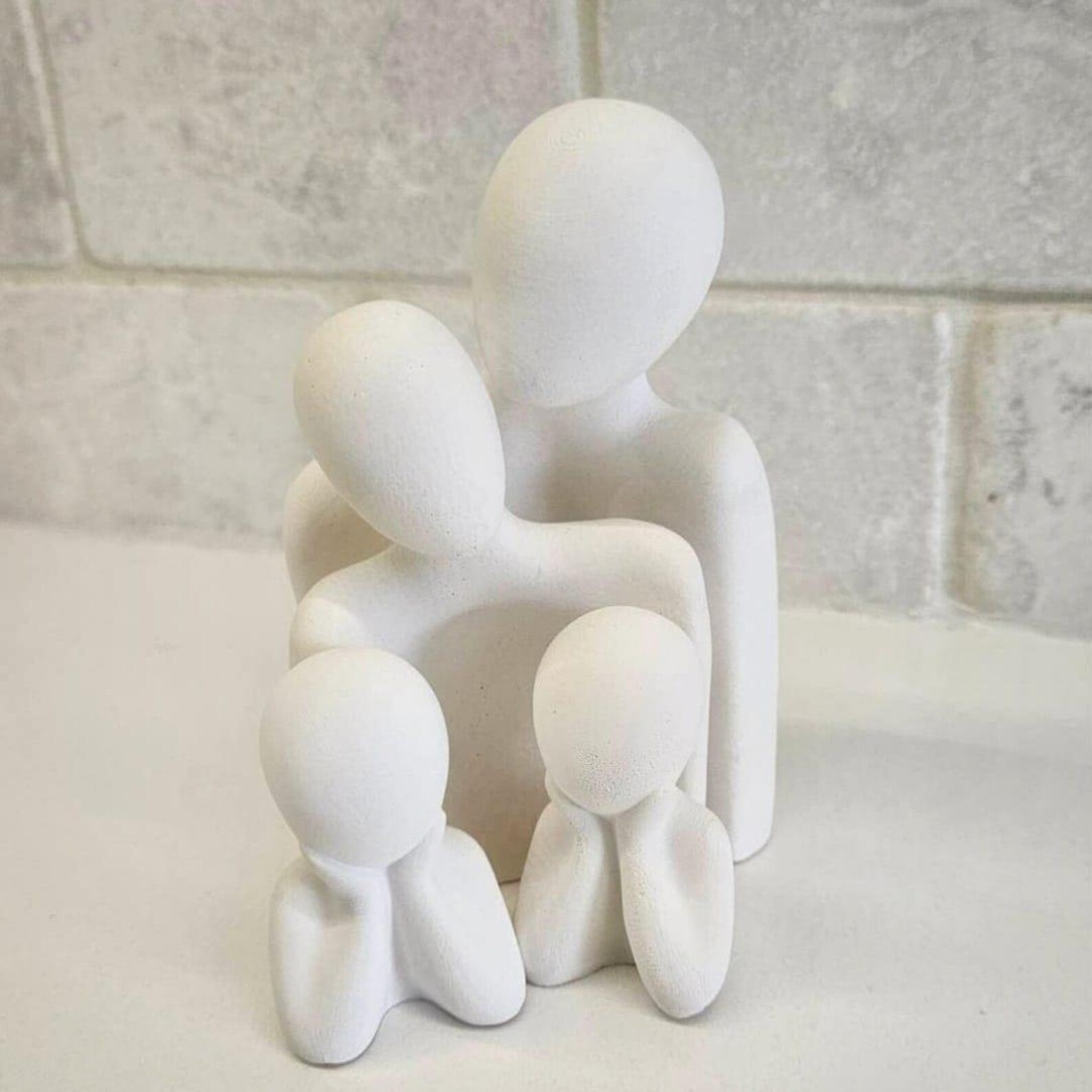 Decorative Family Sculpture Sets: Parent and Child Figures, Symbol of ...