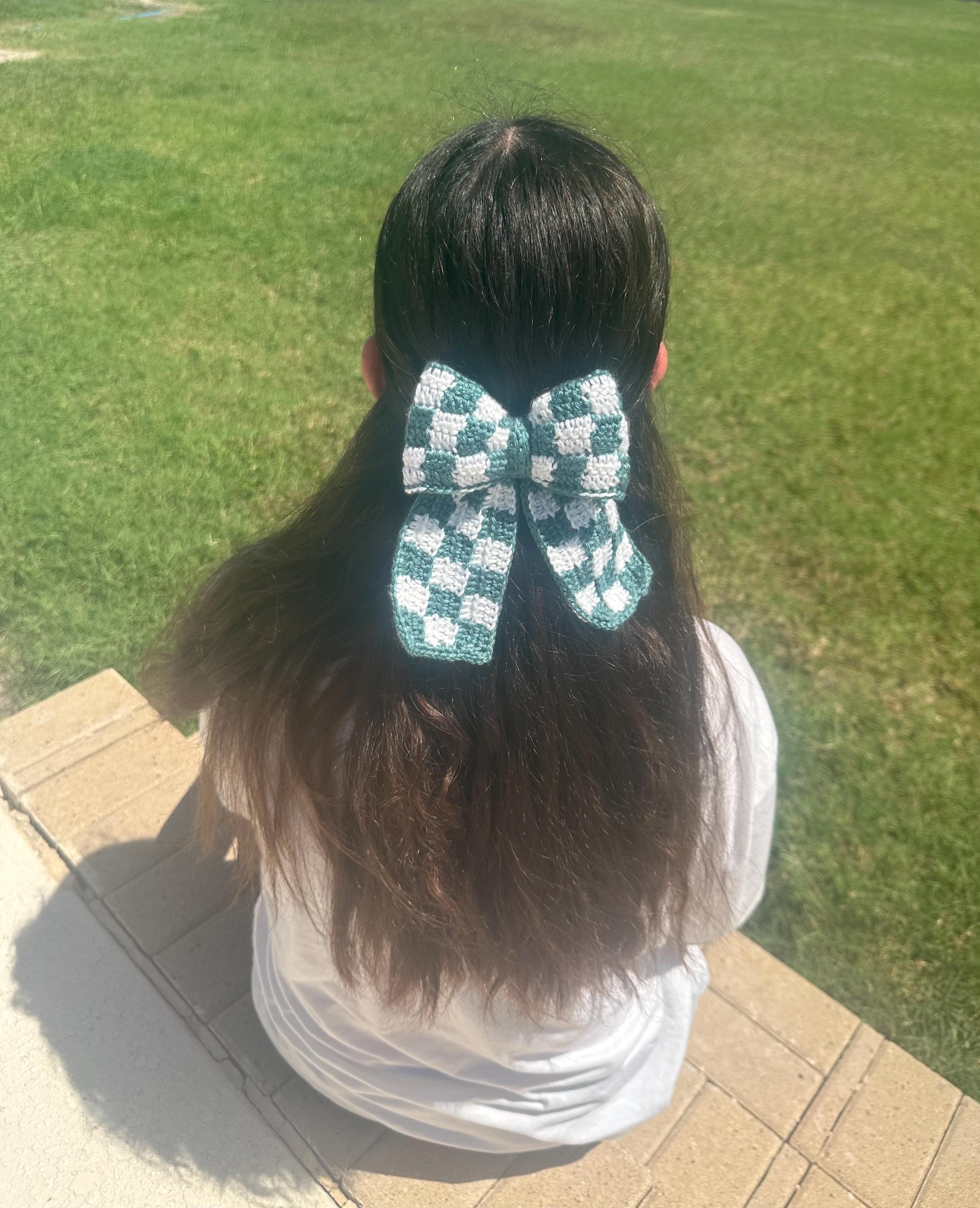 Crochet Checkered Hair Bow - Etsy