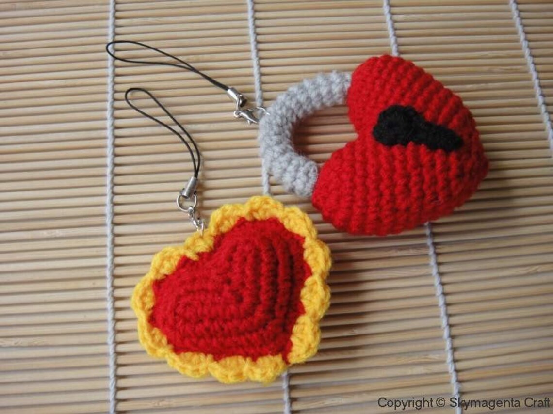 Miniature Crochet Pattern VALENTINE 2 Cell Phone Charm - Etsy