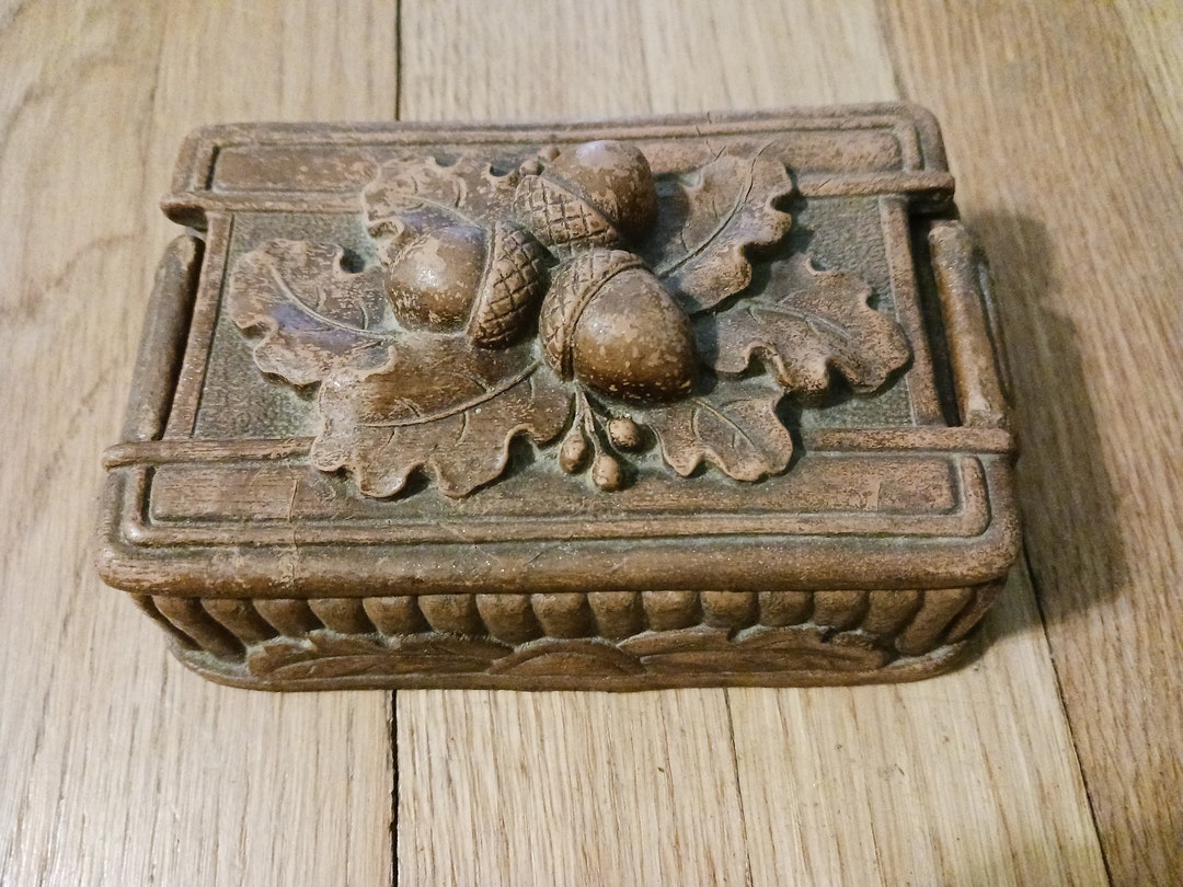 Vintage Syroco Wood Acorn Box With Cover for Deck of Cards - Etsy