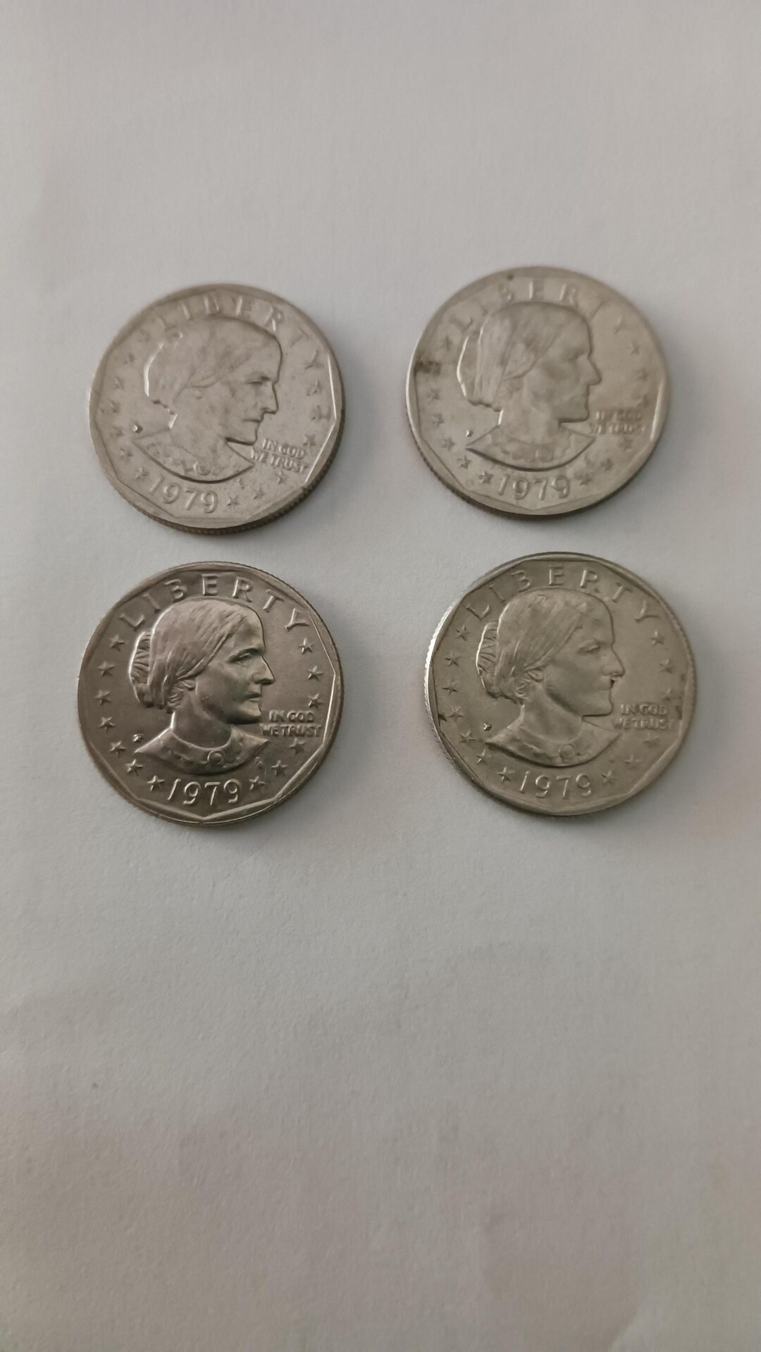 Four 1979 Susan B Anthony Liberty-frank Gasparro ONE DOLLAR P Mint Mark ...
