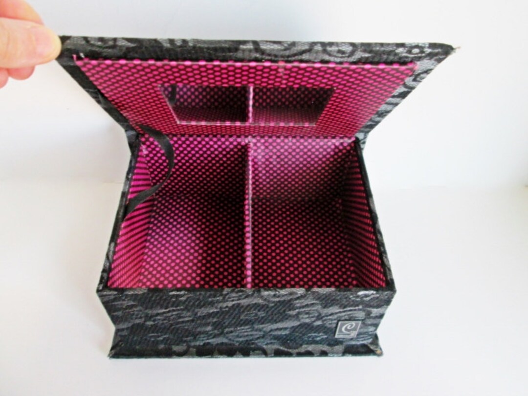 Caboodles Dresser Box Black Lace, Mirror Lid, Pink Polka Dot Lining ...